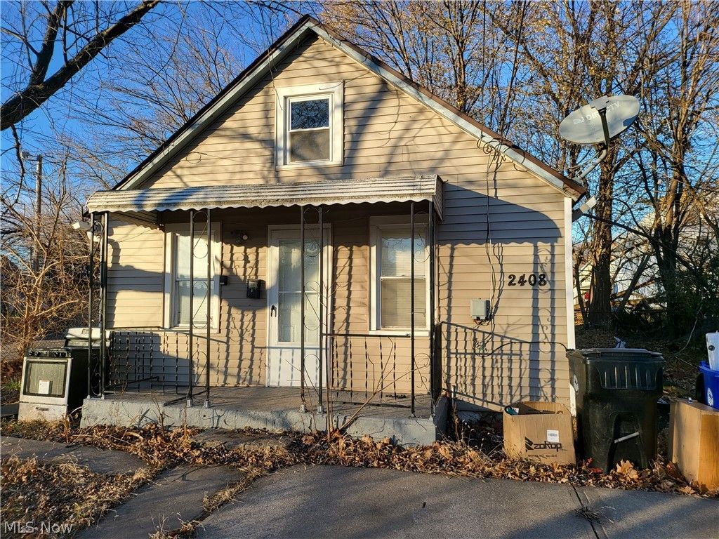 2408 Castle Ave, Cleveland, OH 44113 - See Est. Value, Schools & More