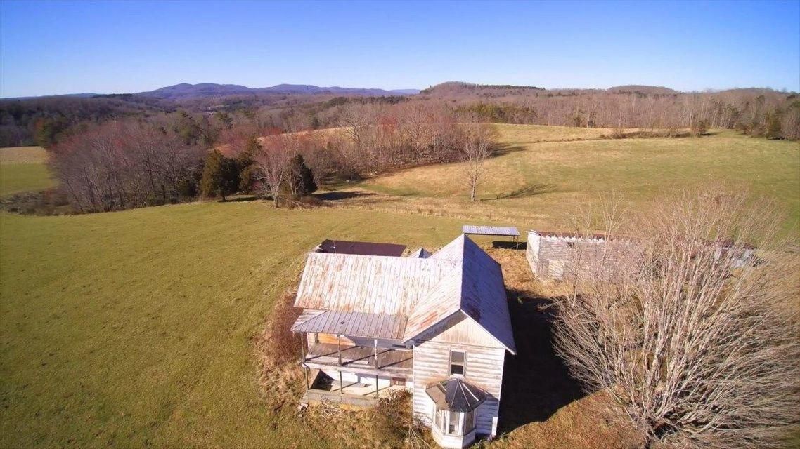 967 Lesters Farm Rd, Peterstown, WV 24963 - See Est. Value, Schools & More
