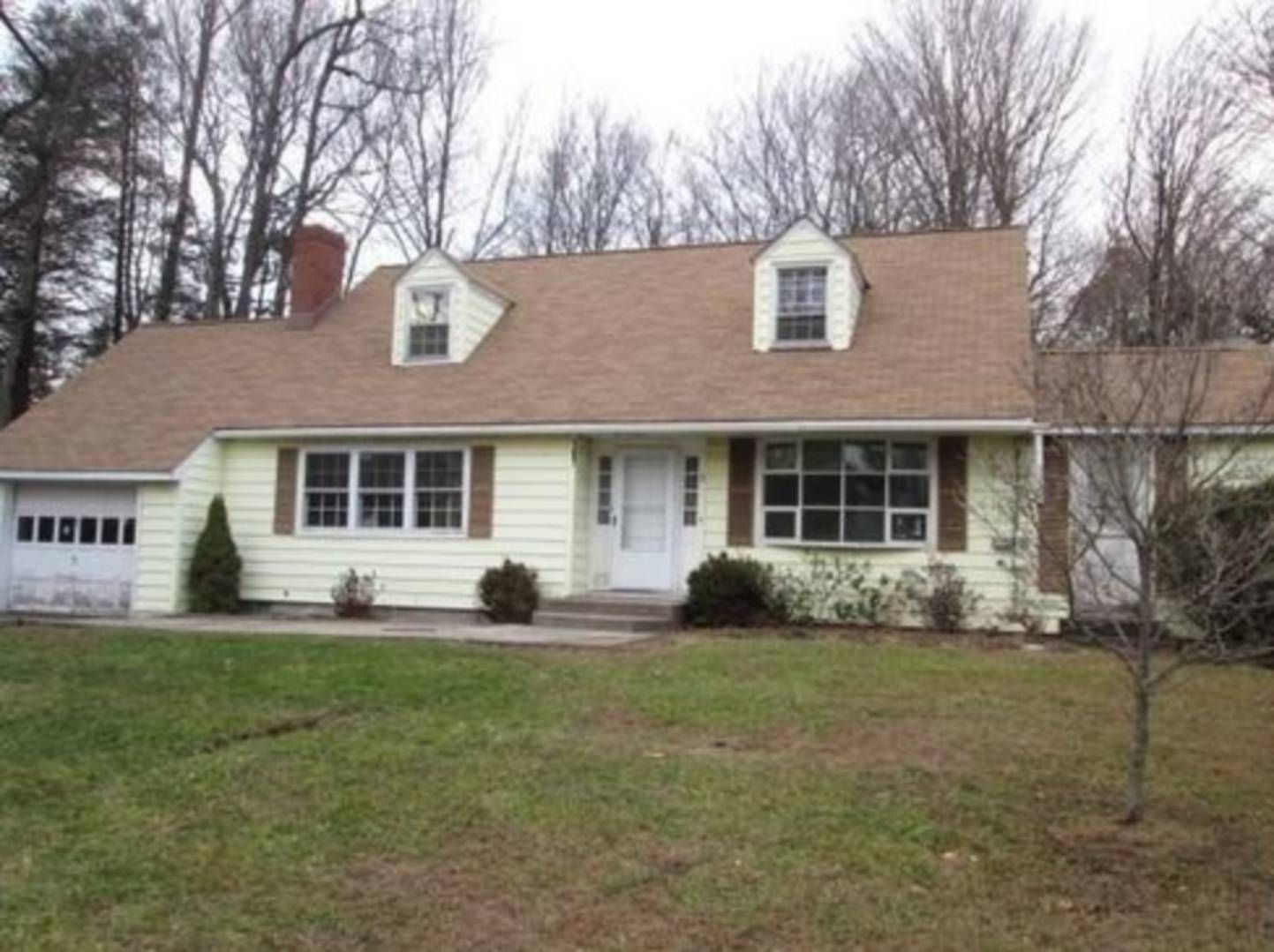 3 Thomas St, Monticello, NY 12701 - See Est. Value, Schools & More