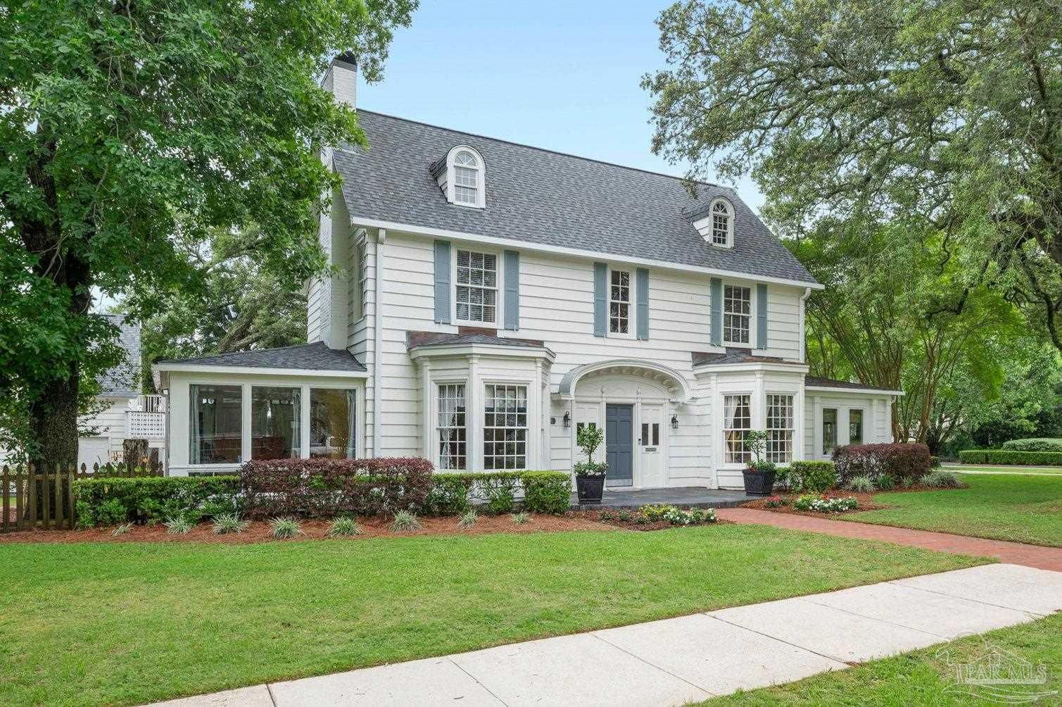 1901 E Gadsden St, Pensacola, FL 32501 - See Est. Value, Schools & More