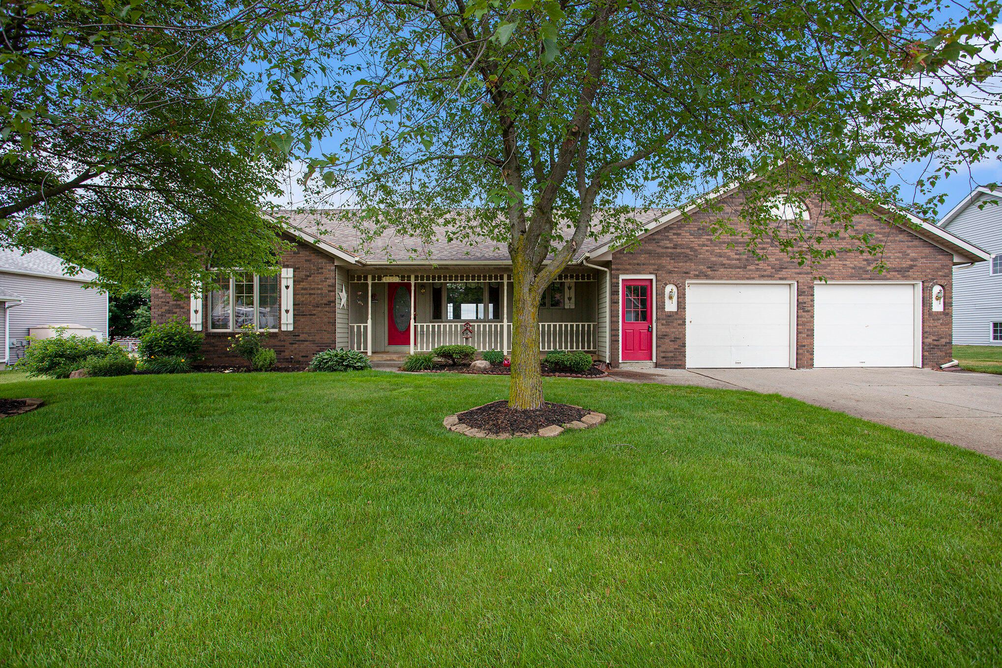 8453 Woodruff Dr SW, Byron Center, MI 49315 | Trulia