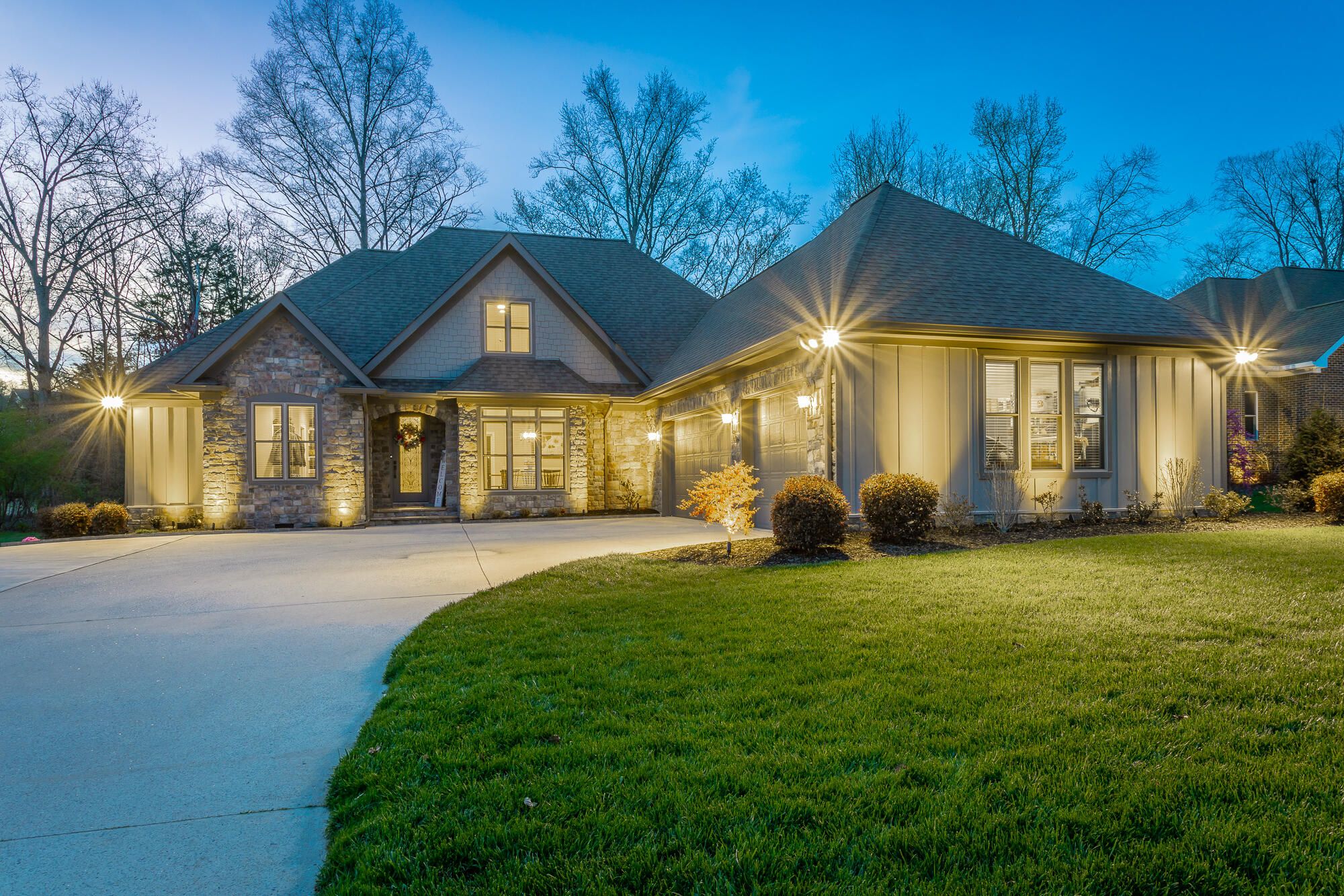 9313 Crystal Brook Dr, Apison, TN 37302 - See Est. Value, Schools & More