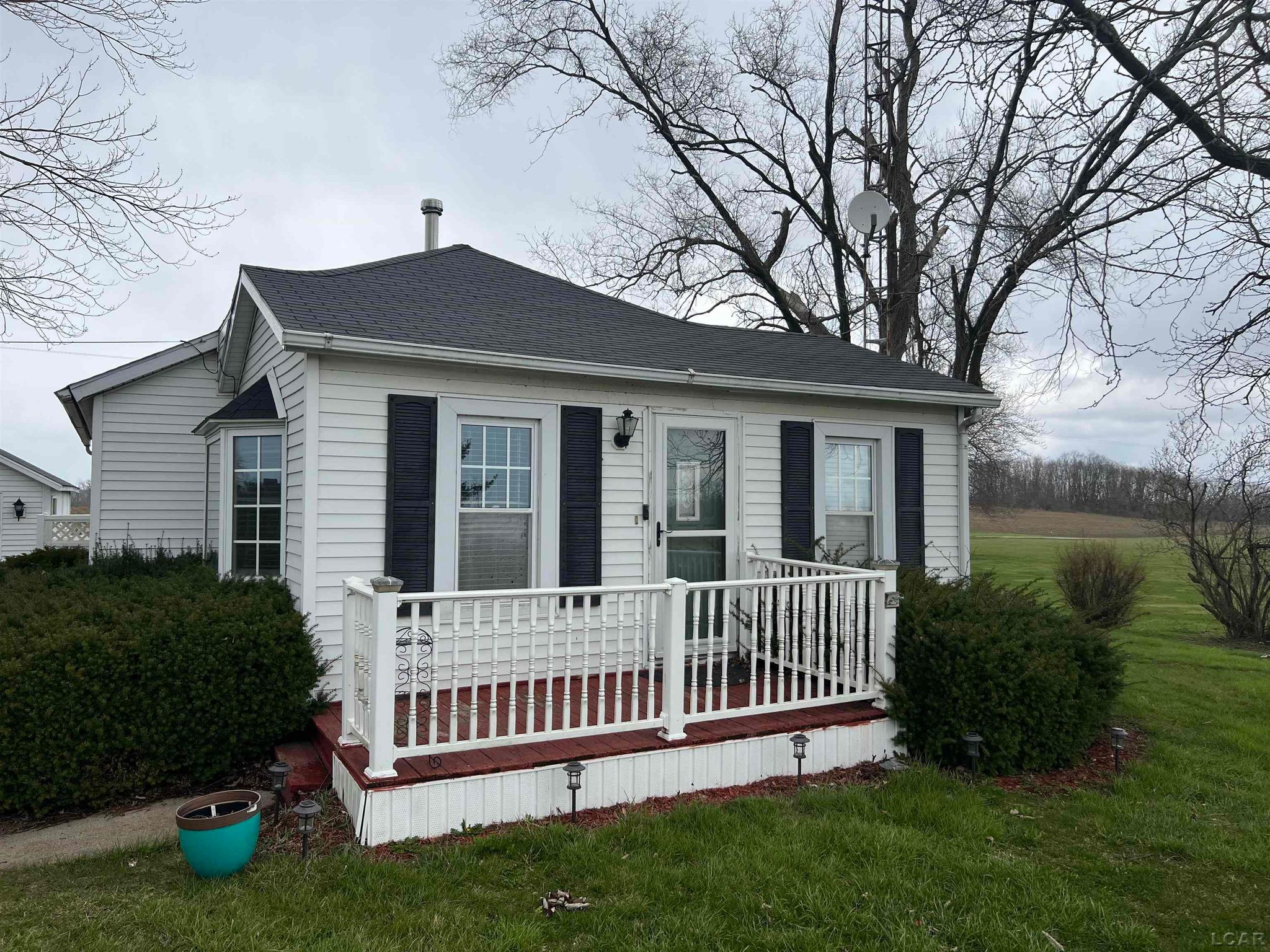 2318 W Monroe Rd, Tipton, MI 49287 - See Est. Value, Schools & More