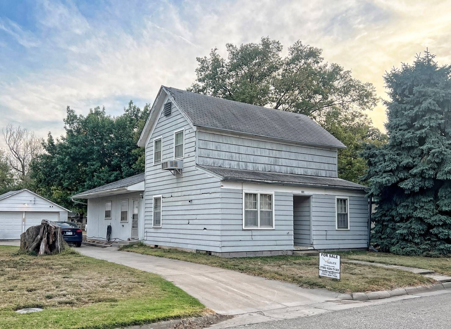 307 E Elm St, Glasco, KS 67445 - See Est. Value, Schools & More