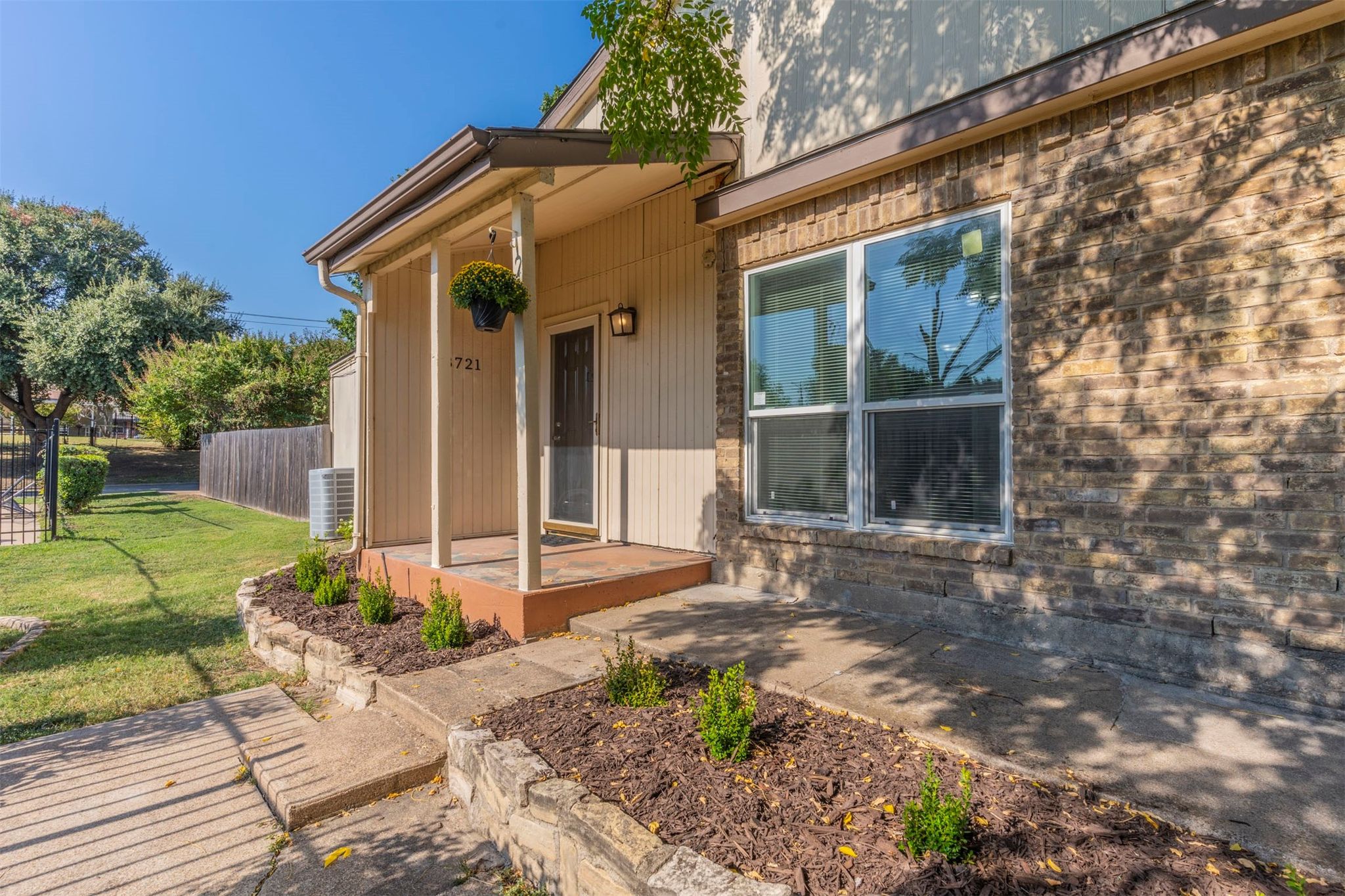 8721 N Normandale St, Fort Worth, TX 76116 | MLS# 20753082 | Trulia