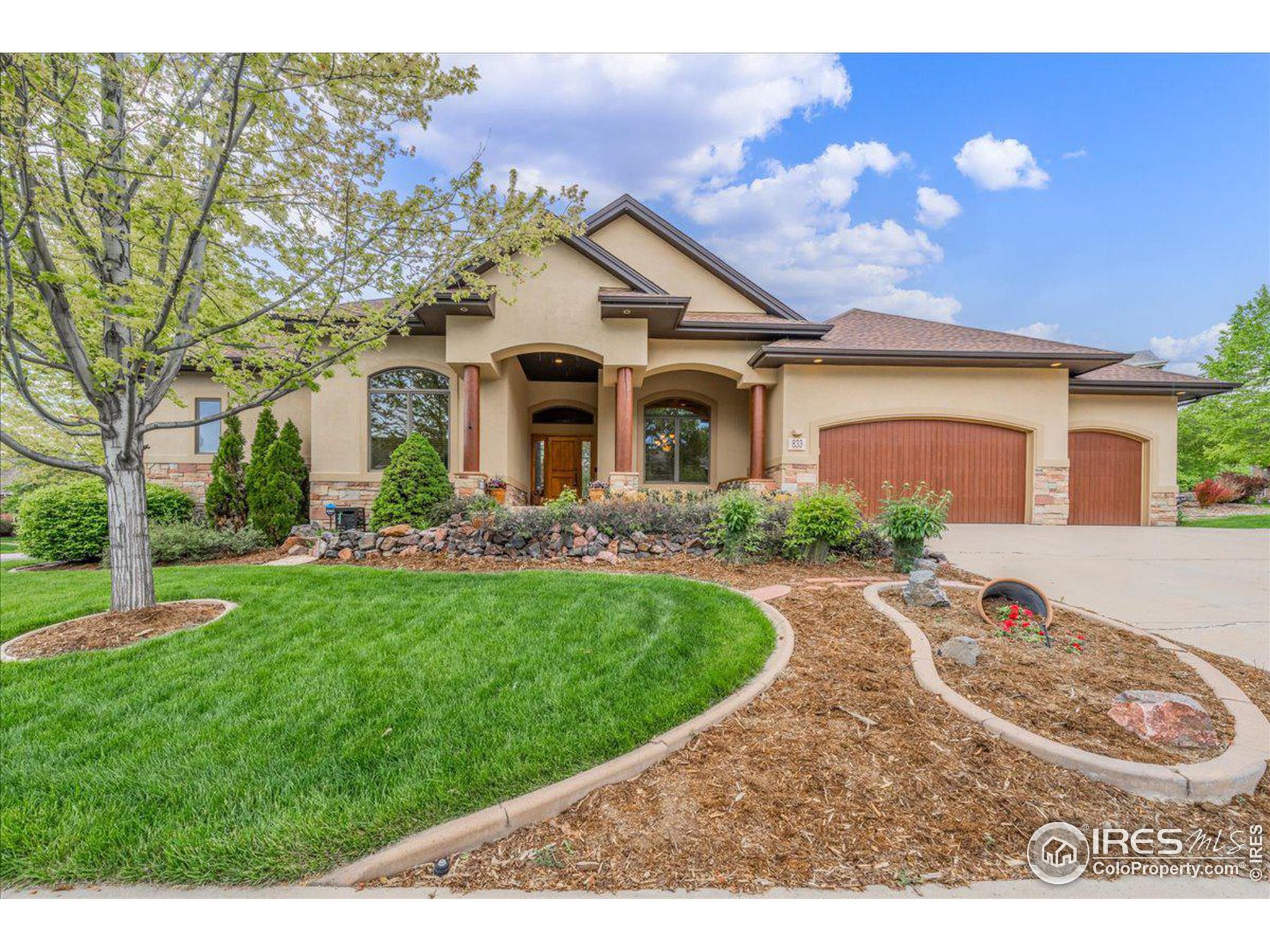 833 Napa Valley Dr, Fort Collins, CO 80525 - See Est. Value, Schools & More