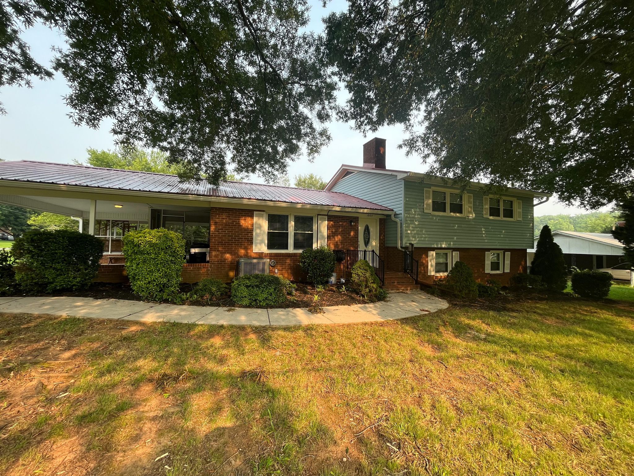 1665 Brookford Rd, Kernersville, NC 27284 - See Est. Value, Schools & More