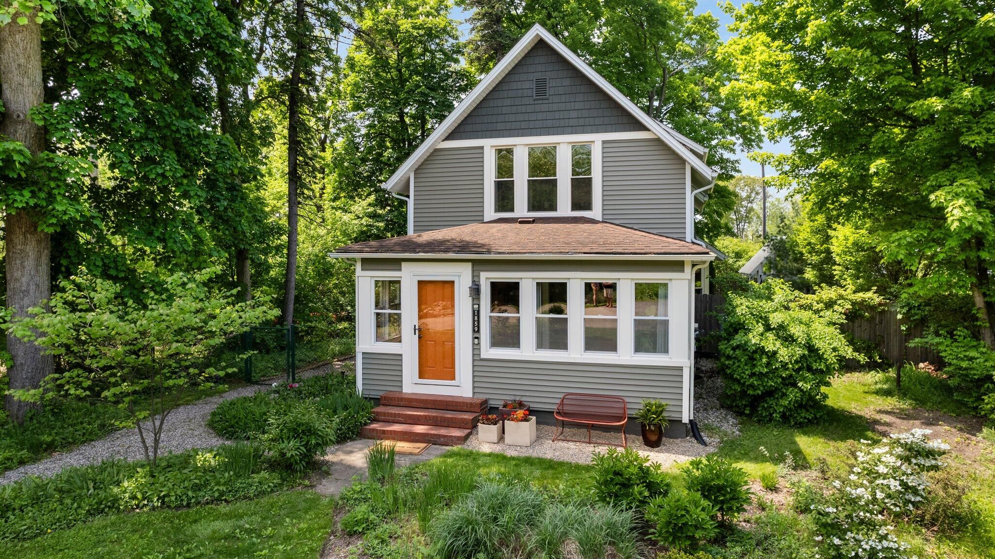 1859 Newport Rd, Ann Arbor, MI 48103 - See Est. Value, Schools & More