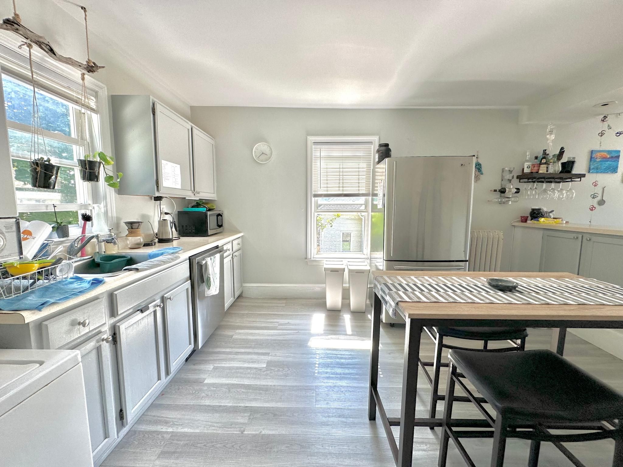 77 King St #3, Dorchester, MA 02122 - See Est. Value, Schools & More