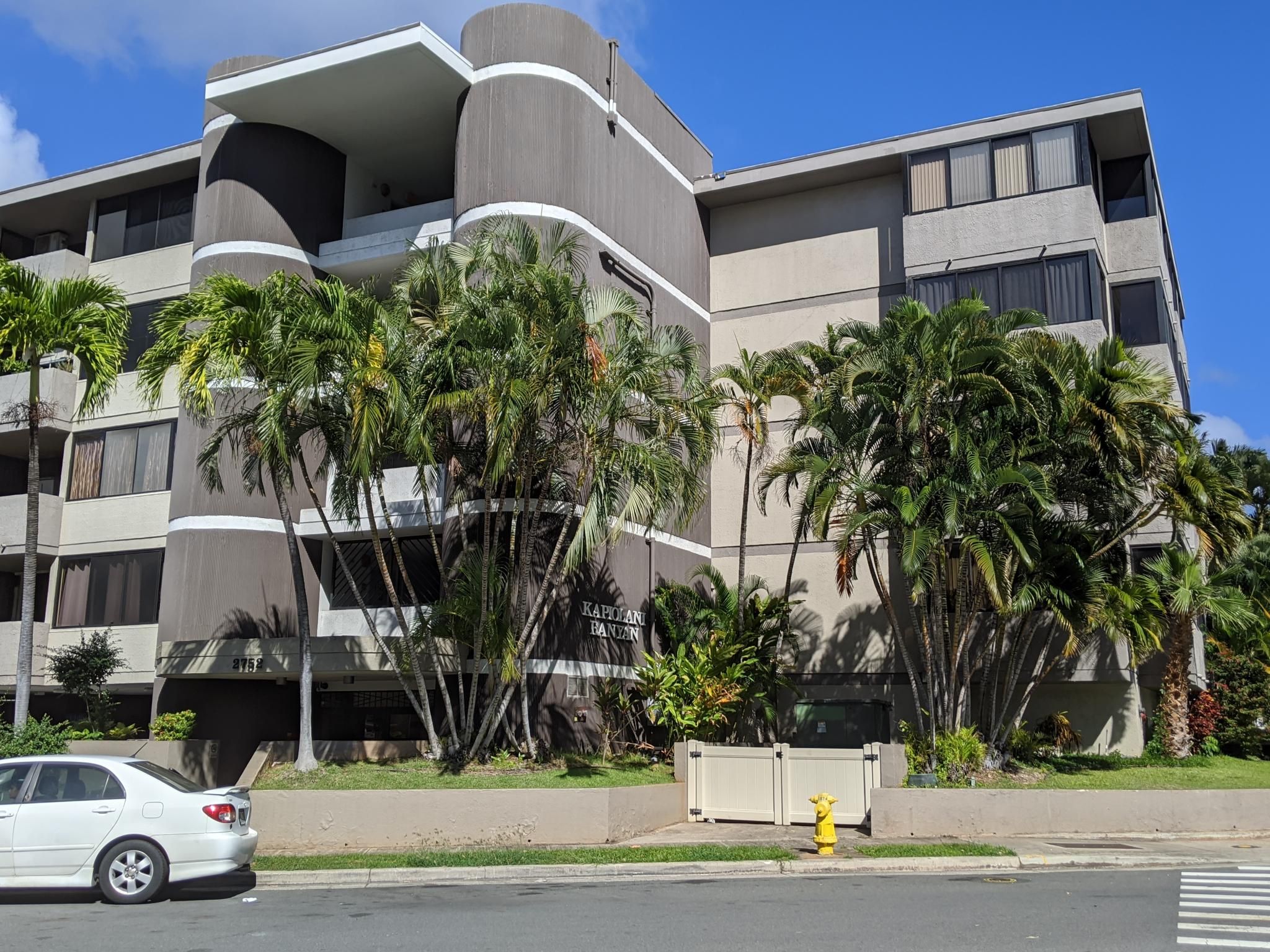 2752 Kaaha St #411, Honolulu, HI 96826 - See Est. Value, Schools & More