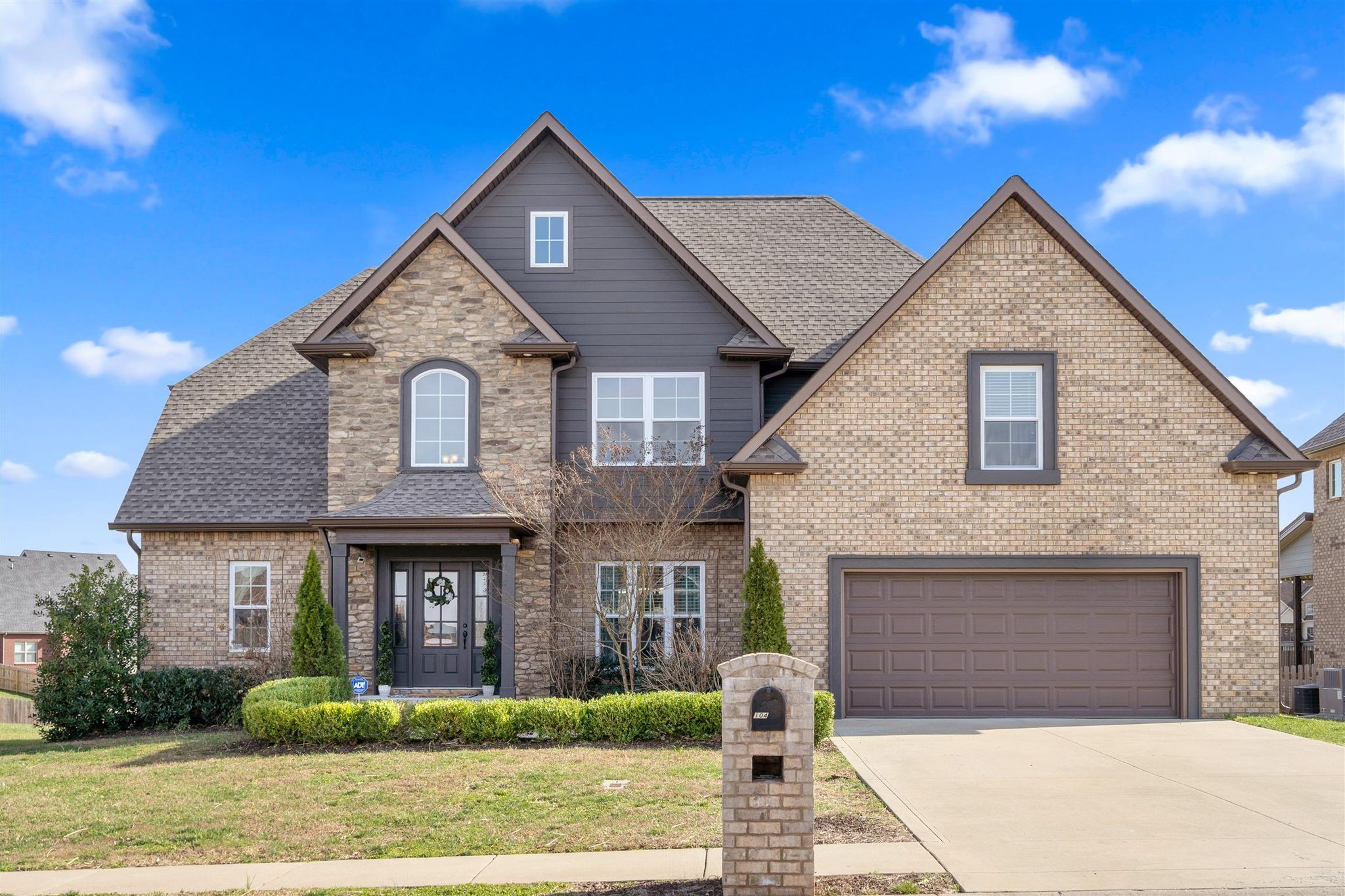 104 Bainbridge Dr, Clarksville, TN 37043 - See Est. Value, Schools & More