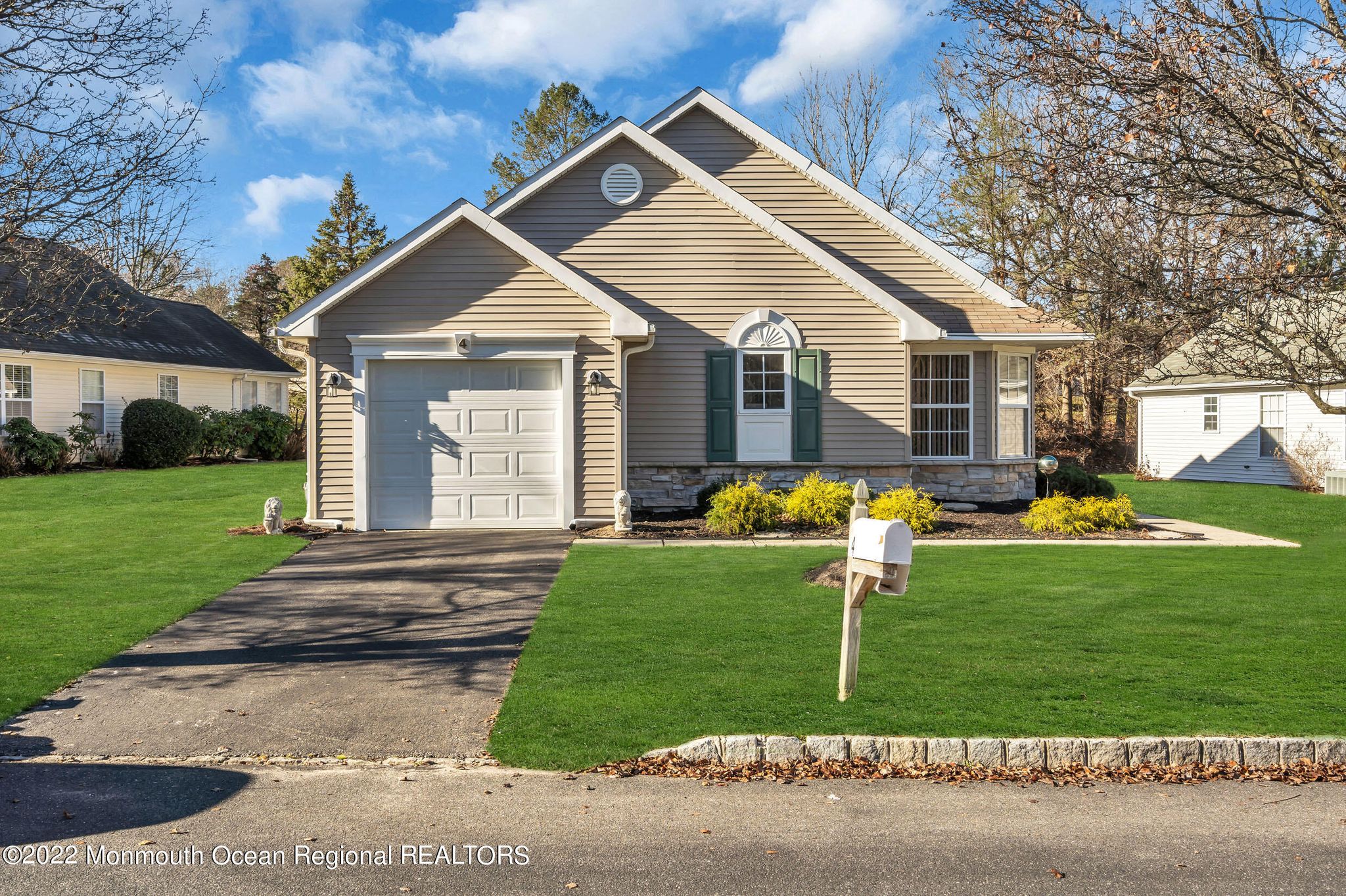 4 Wellington Lane, Lakewood, NJ 08701 | Trulia