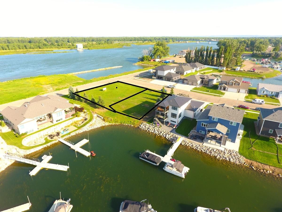 2317 Bayview Ct SE, Mandan, ND 58554 - See Est. Value, Schools & More