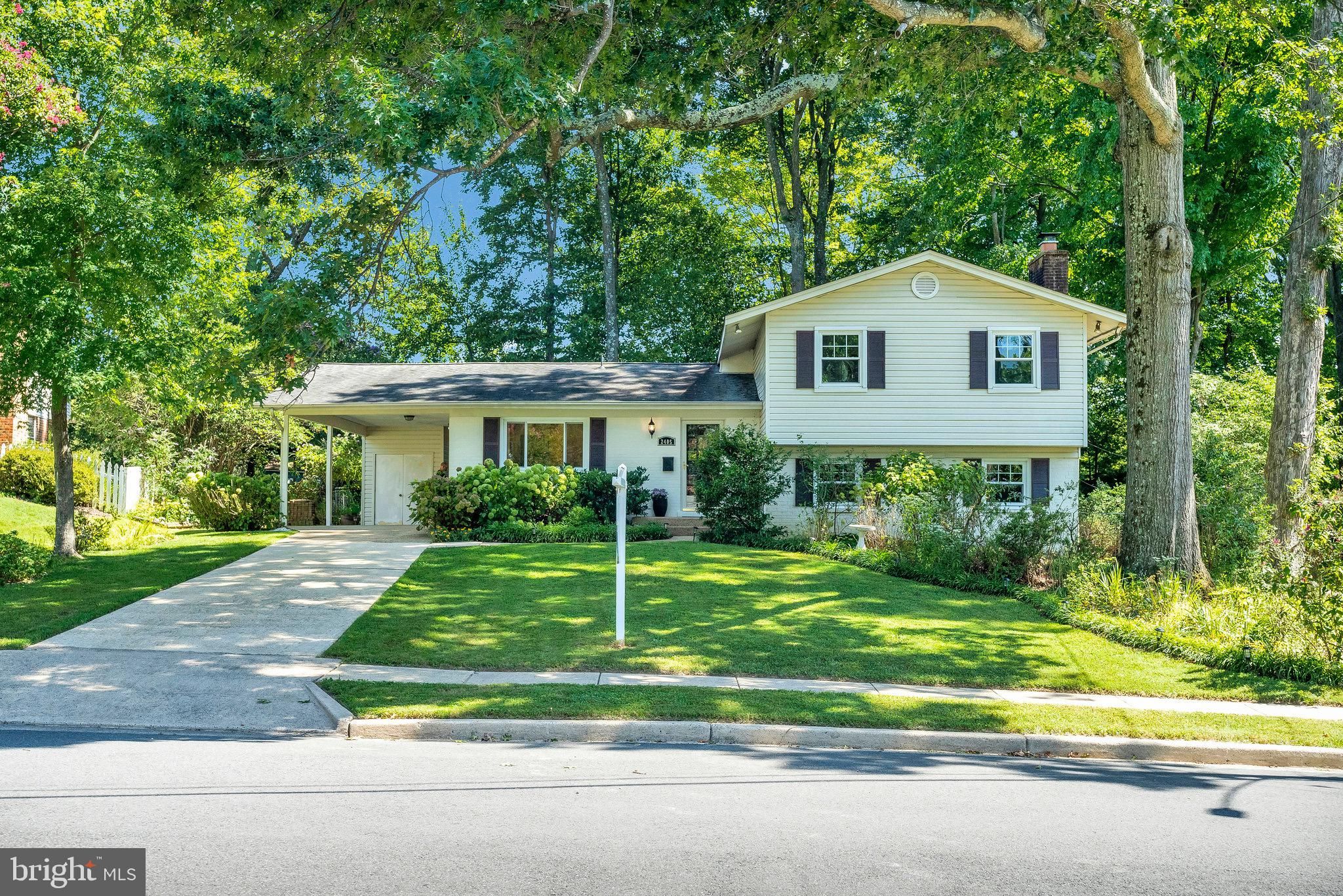 2405 Holt St, Vienna, VA 22180 - See Est. Value, Schools & More
