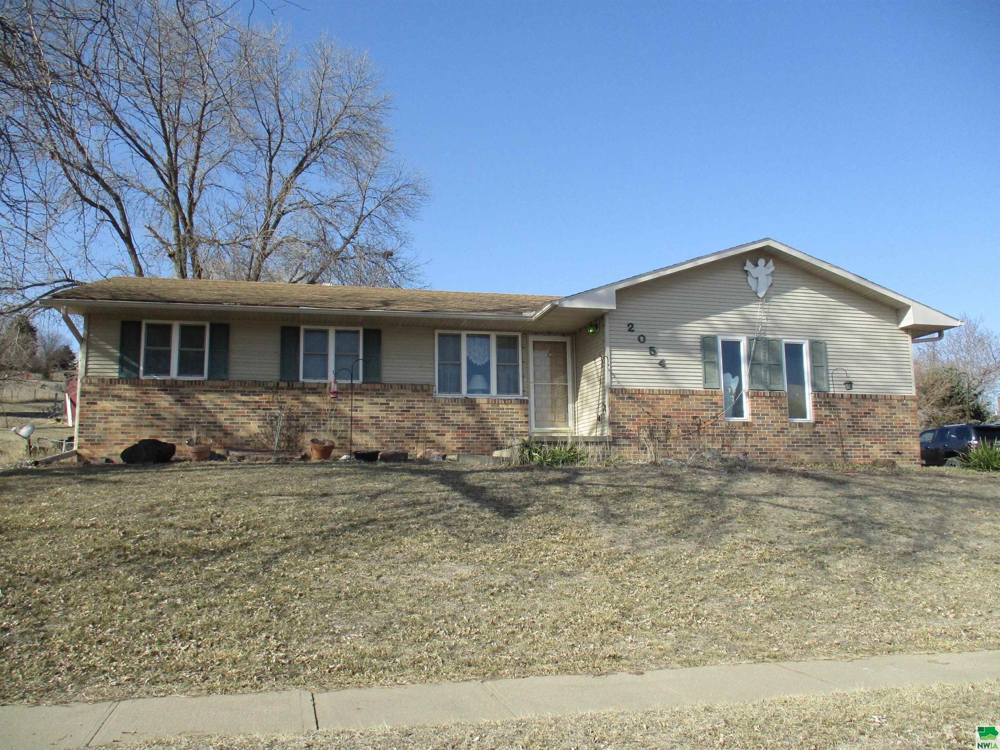 2054 Roundtable Rd, Sergeant Bluff, IA 51054 - See Est. Value, Schools ...