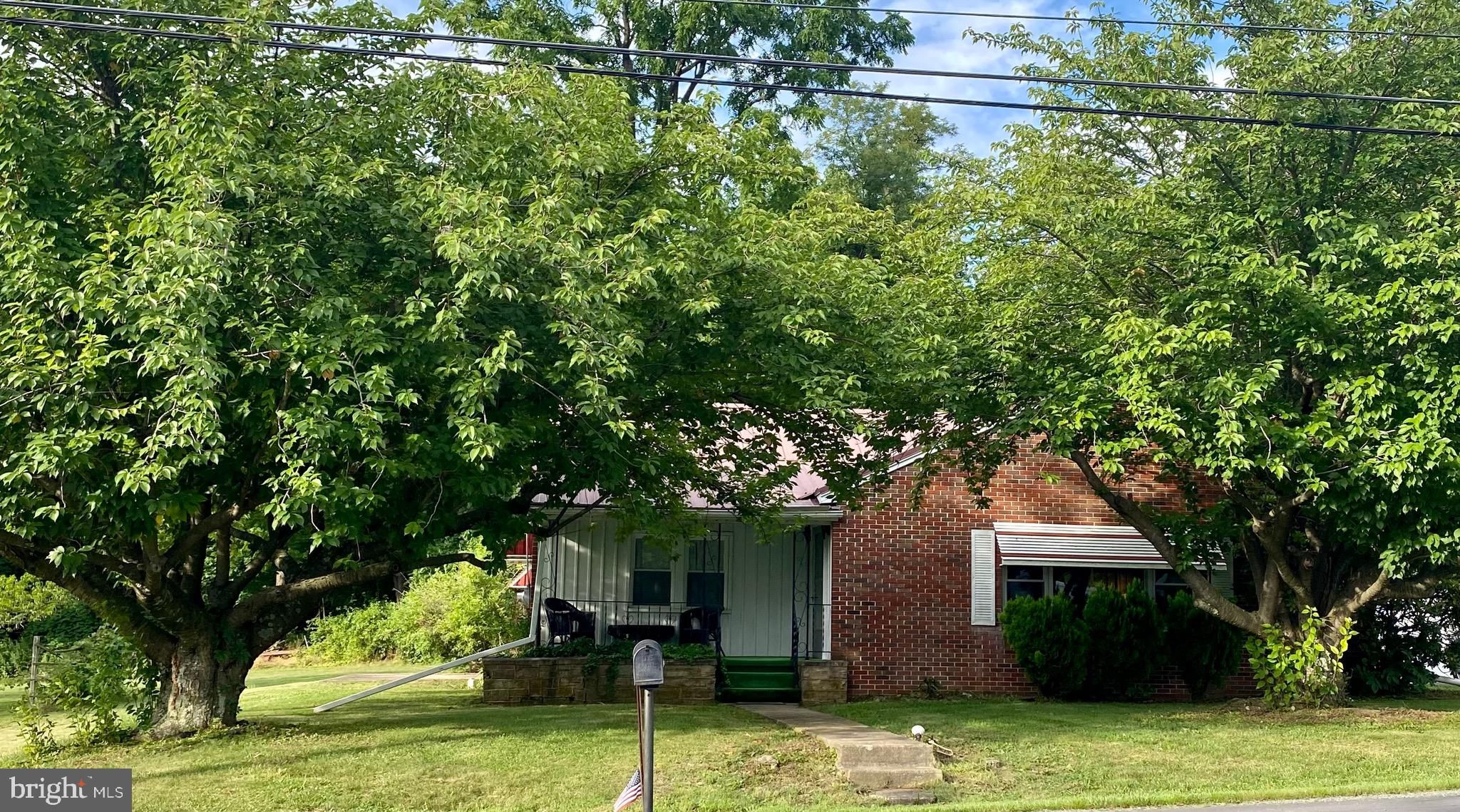 863 Buchanan Trl, Mc Connellsburg, PA 17233 - See Est. Value, Schools ...