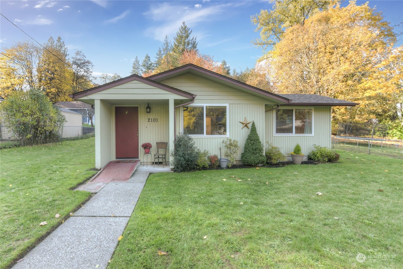 2101 Boundary Street SE, Olympia, WA 98501 - See Est. Value, Schools & More