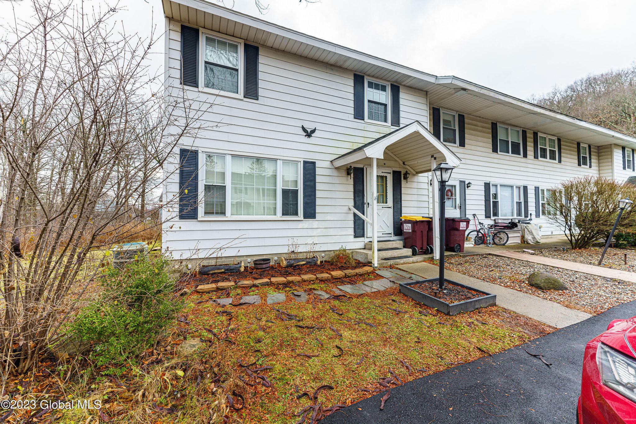 11 Mountain Dale Court, Altamont, NY 12009 - See Est. Value, Schools & More