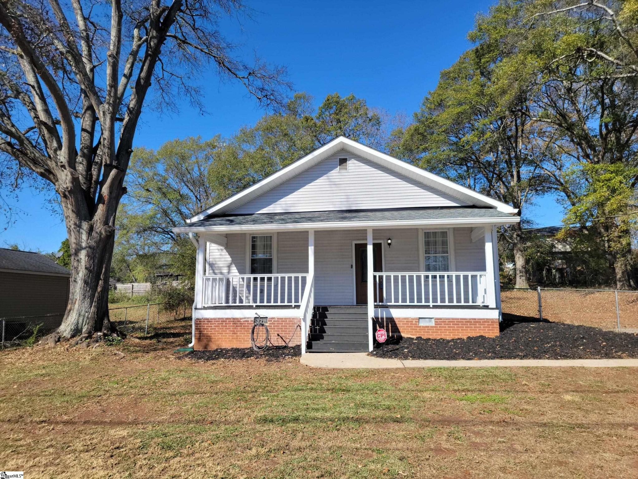 6 Old Chick Springs Rd, Taylors, SC 29687 - See Est. Value, Schools & More