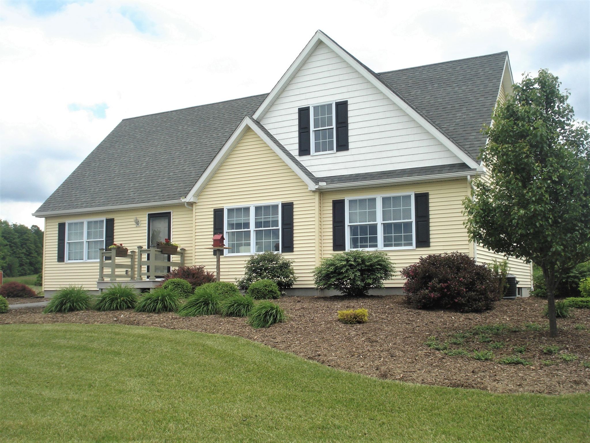 2990 Lafayette Rd, La Fayette, NY 13084 - See Est. Value, Schools & More