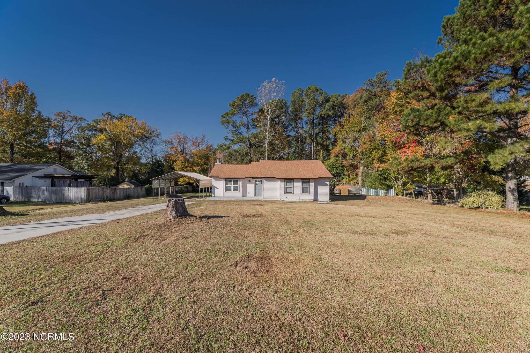 1312 Wolf Swamp Road, Jacksonville, NC 28546 - See Est. Value, Schools ...