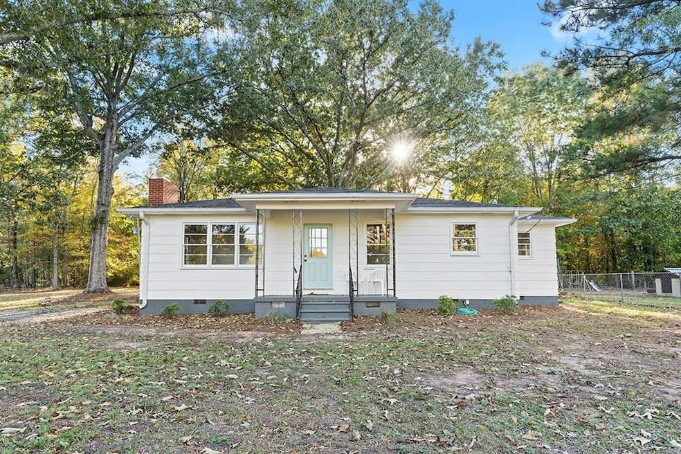 3247 Highway 702, Chappells, SC 29037 - See Est. Value, Schools & More
