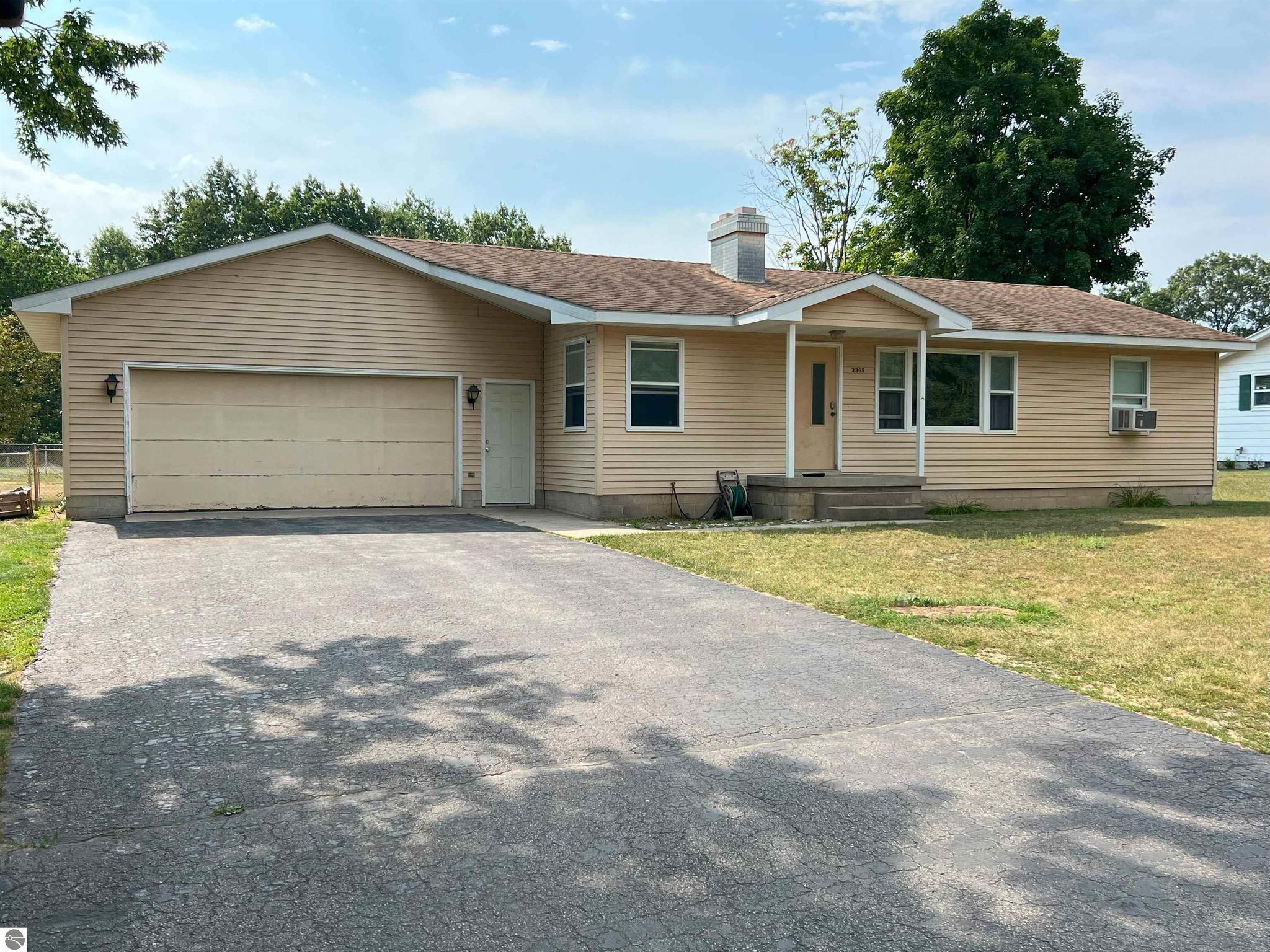 2365 W Carriage Hill Dr, Traverse City, MI 49686 - See Est. Value ...