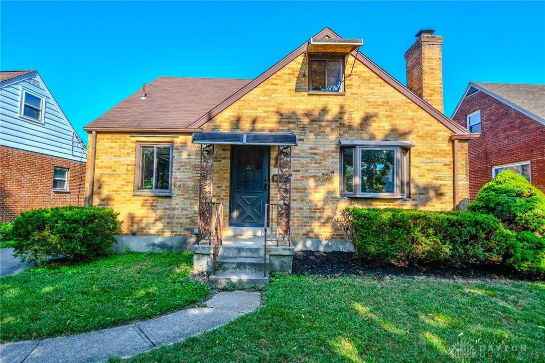 1033 Yorkshire Pl, Dayton, OH 45419 - See Est. Value, Schools & More