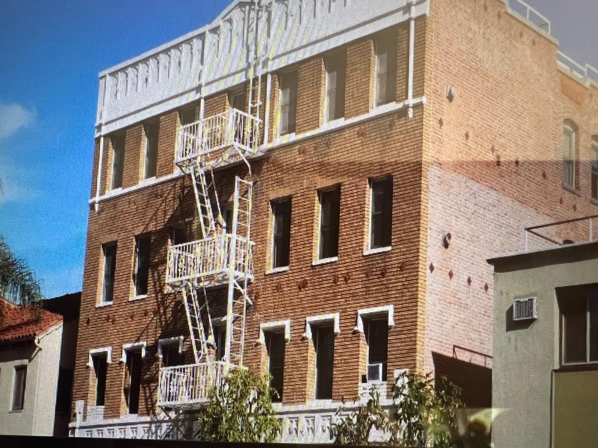 456 S Cochran Ave #R300, Los Angeles, CA 90036 - See Est. Value ...