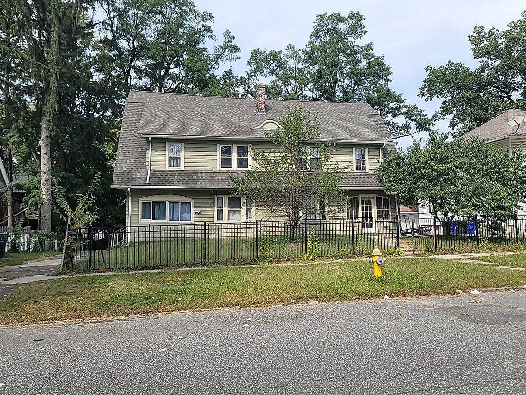 74-78 Leyfred Ter, Springfield, MA 01108 - See Est. Value, Schools & More