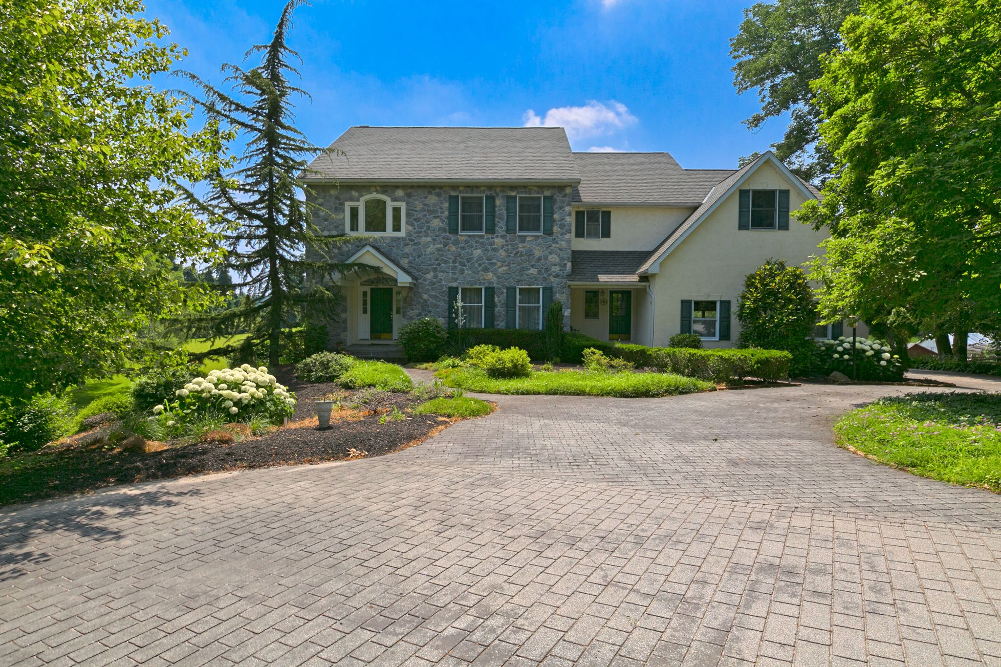 1104 Clover Ln, Glen Mills, PA 19342 - See Est. Value, Schools & More