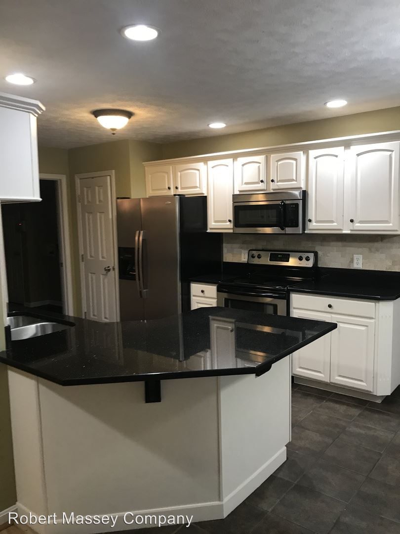 9818 Calamar Ct, Louisville, KY 40241 - See Est. Value, Schools & More