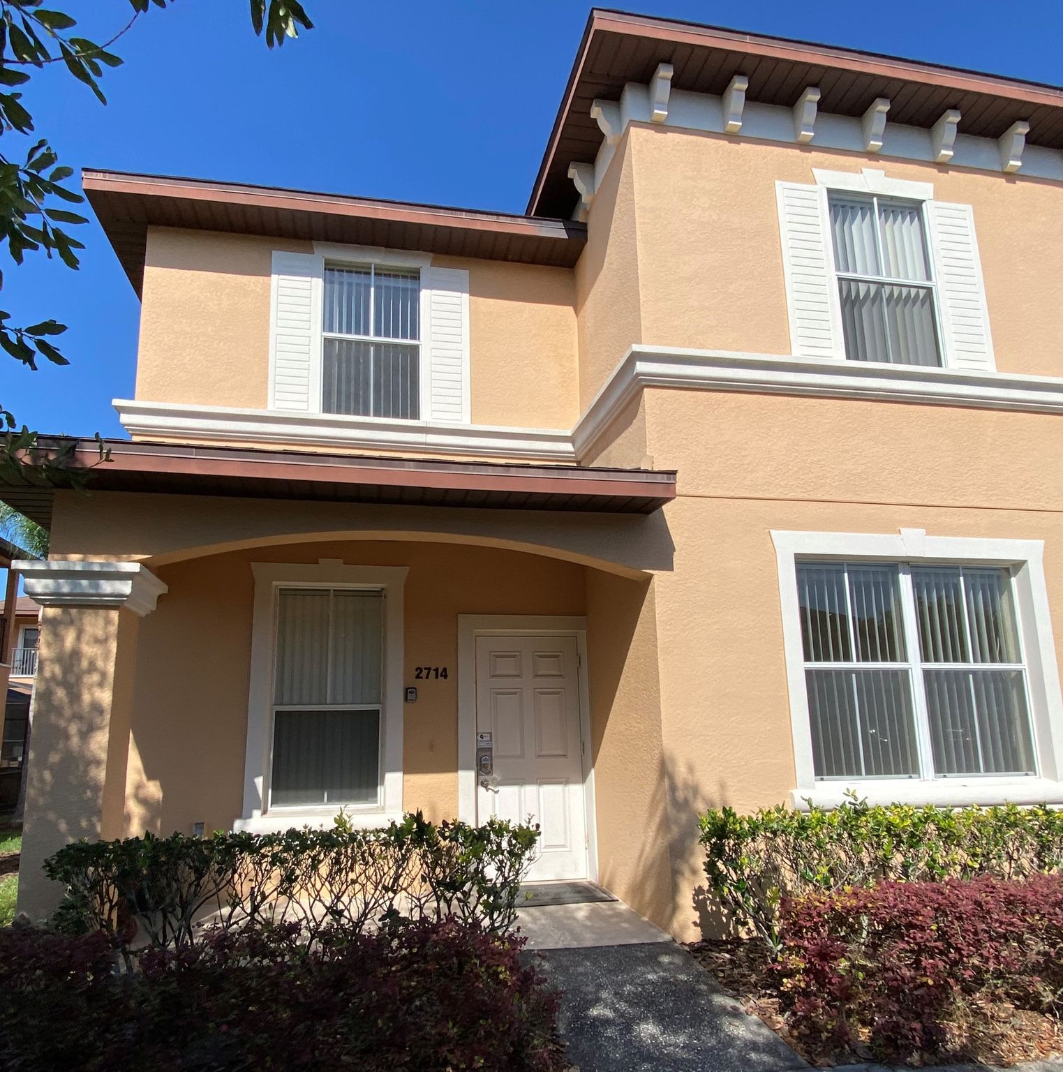 2714 Bushman Dr, Kissimmee, FL 34746 - See Est. Value, Schools & More