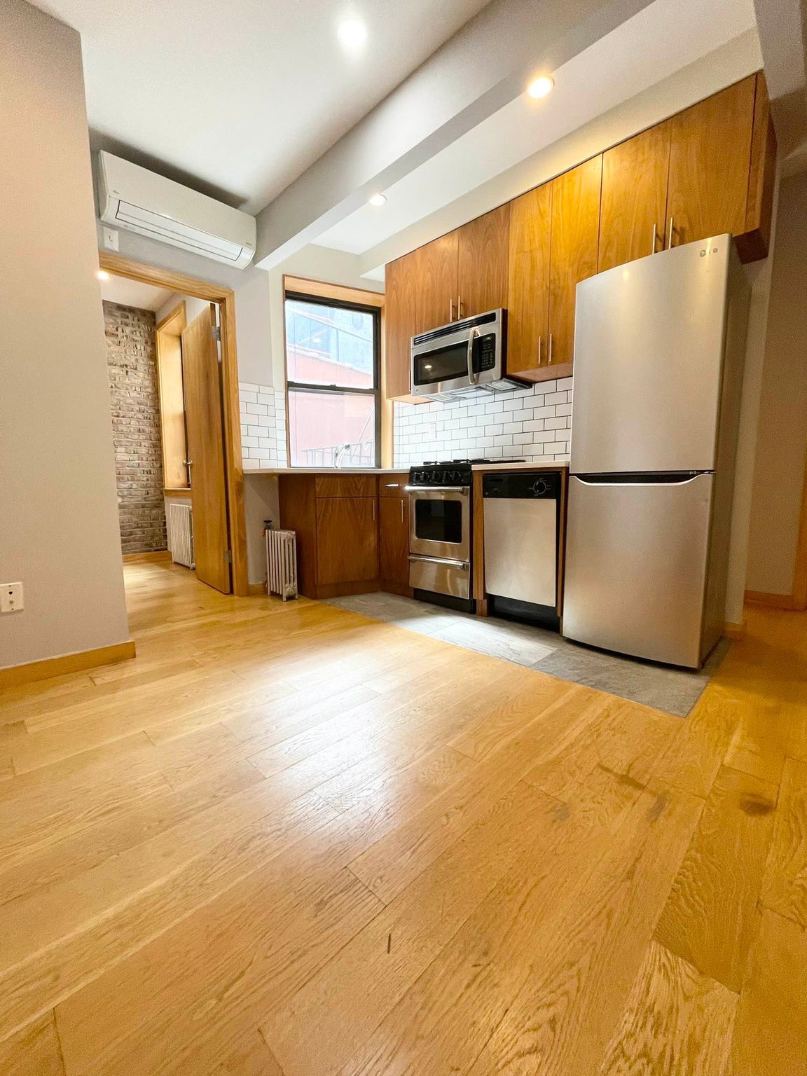 111 Mott St #10, New York, NY 10013 - See Est. Value, Schools & More