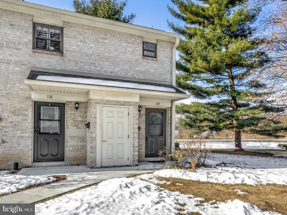 119 Valleybrook Dr, Lancaster, PA 17601 - See Est. Value, Schools & More