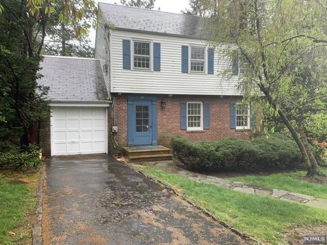 50 E Clinton Ave, Tenafly, NJ 07670 | Trulia