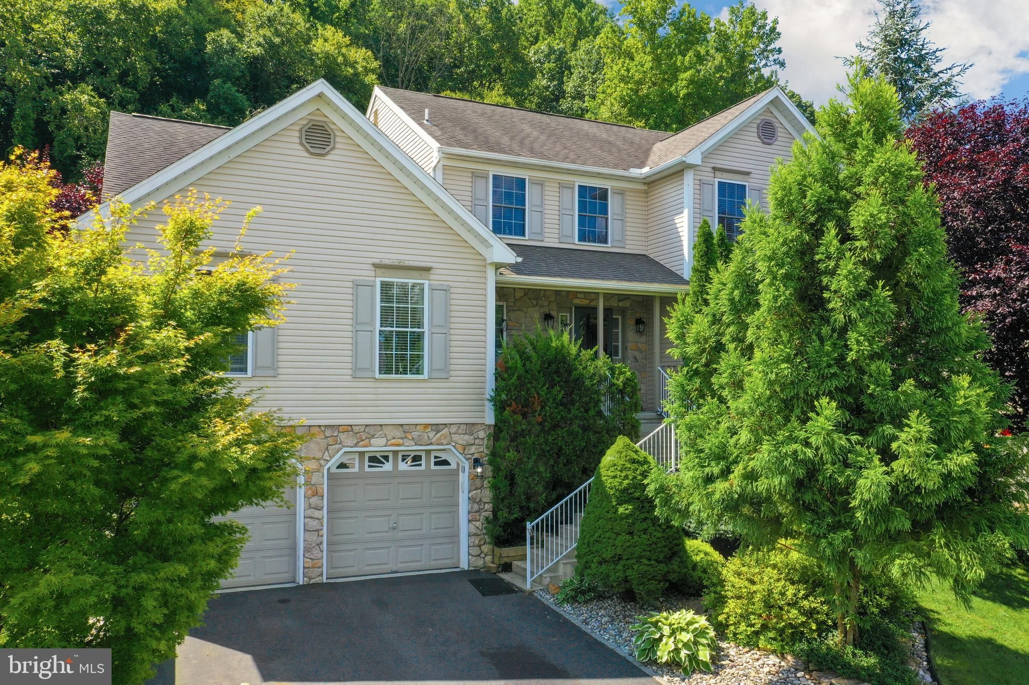 904 Connor Ct, Reading, PA 19608 - See Est. Value, Schools & More
