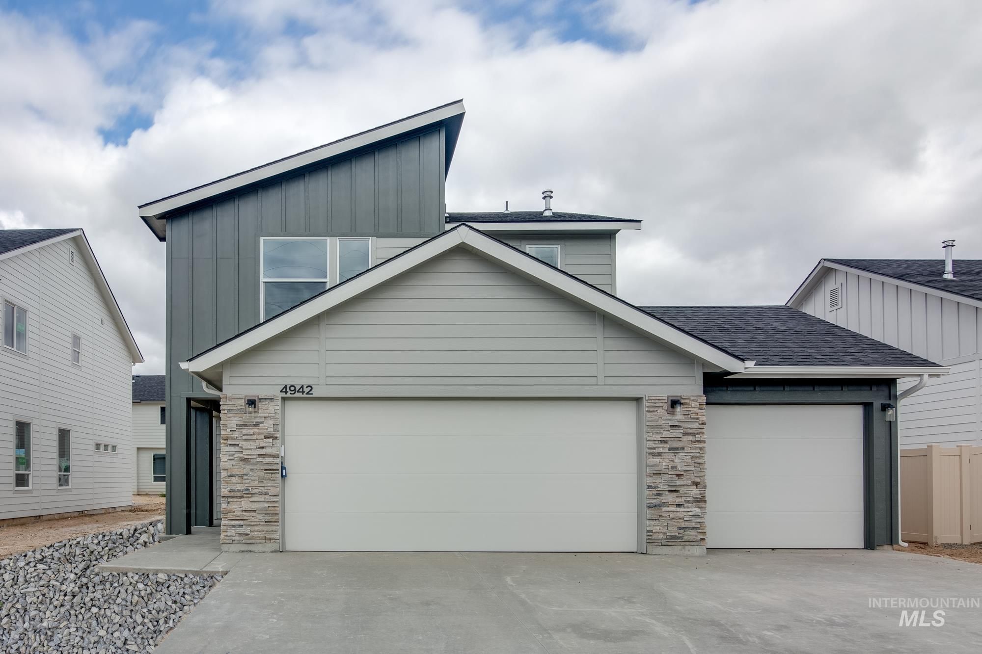 4961 N Willowside Ave, Meridian, ID 83646 - See Est. Value, Schools & More