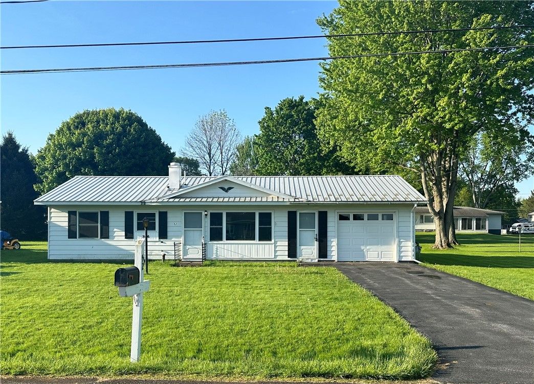 52 Rowlee Ave, Fulton, NY 13069 - See Est. Value, Schools & More