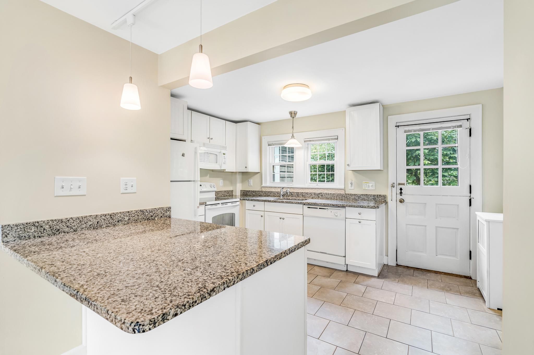 428 Main St #3, Medfield, MA 02052 - See Est. Value, Schools & More