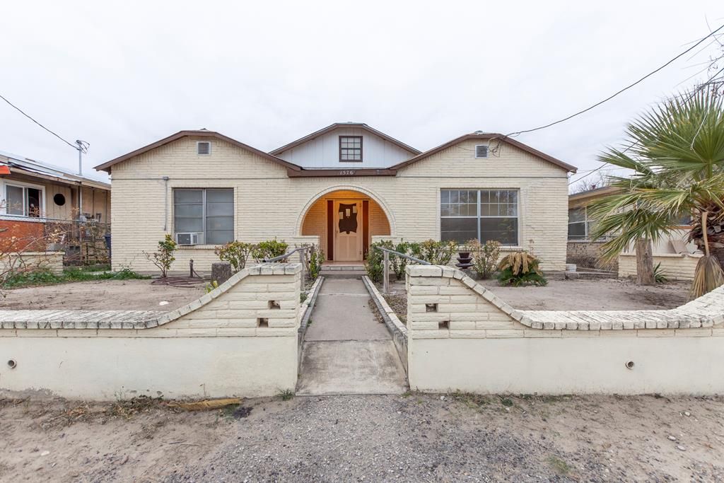 1576 El Indio Hwy, Eagle Pass, TX 78852 | MLS# 73071 - Trulia | Trulia