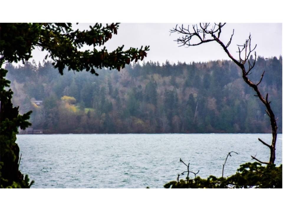 8266 Oyster Shell Ln, Anacortes, WA 98221 - See Est. Value, Schools & More