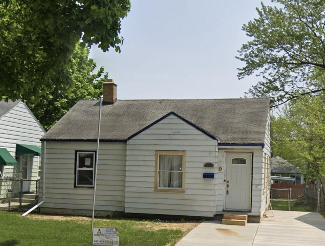 311 Wickham BOULEVARD, Racine, WI 53405 - See Est. Value, Schools & More