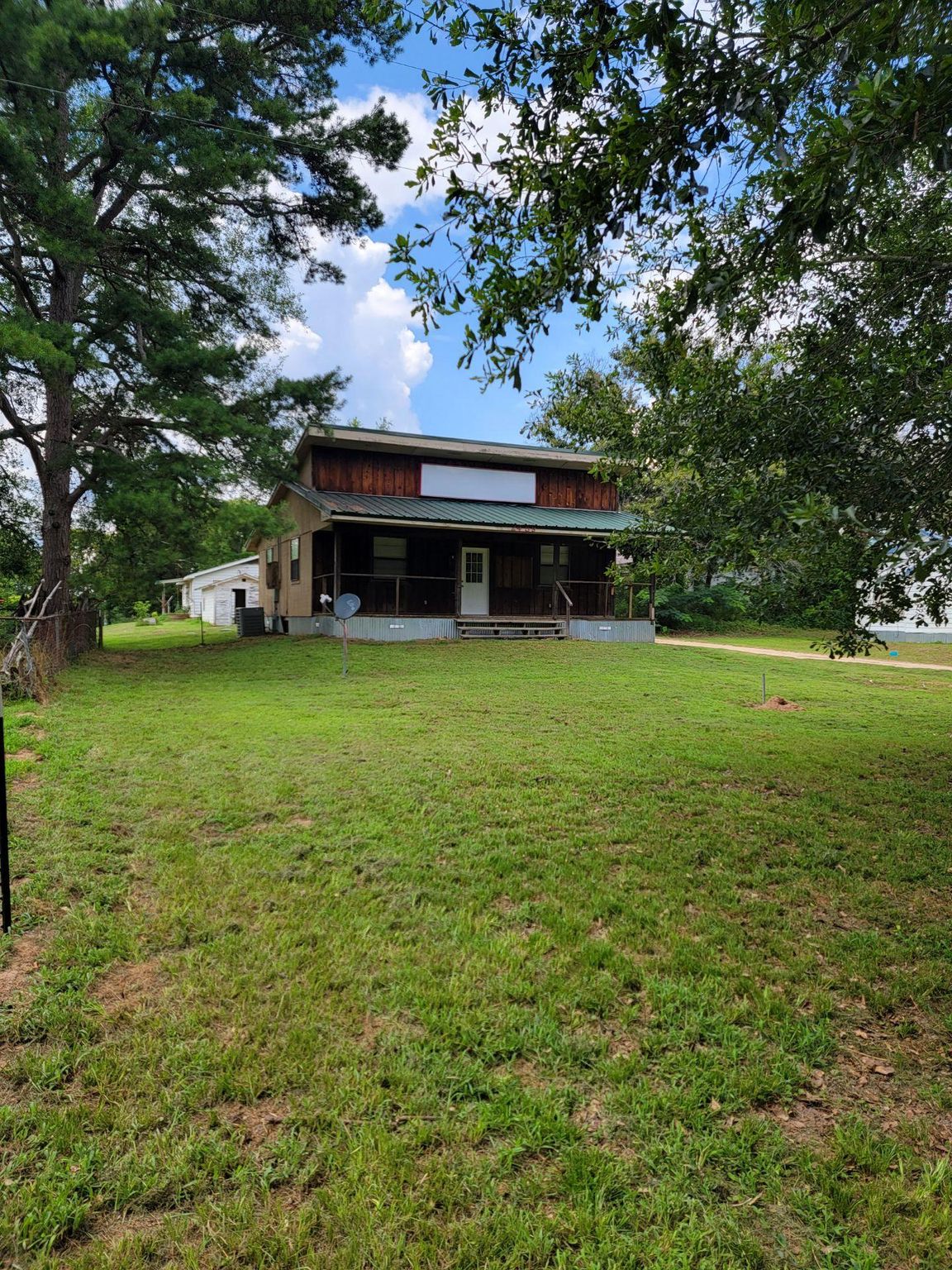 130 Private Road 4097, Gilmer, TX 75644 - See Est. Value, Schools & More