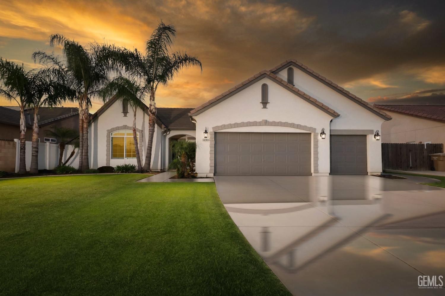 12701 Sable Point Dr, Bakersfield, CA 93312 - See Est. Value, Schools ...