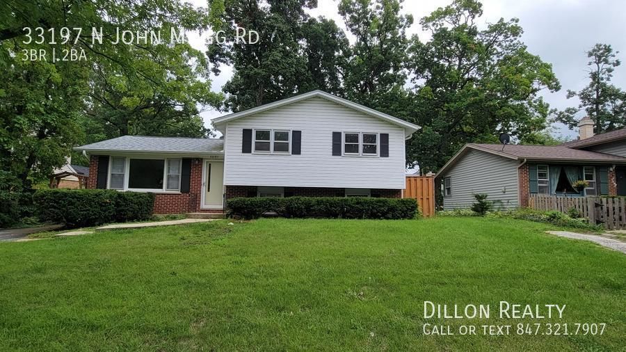 33197 N John Mogg Rd, Grayslake, IL 60030 - See Est. Value, Schools & More