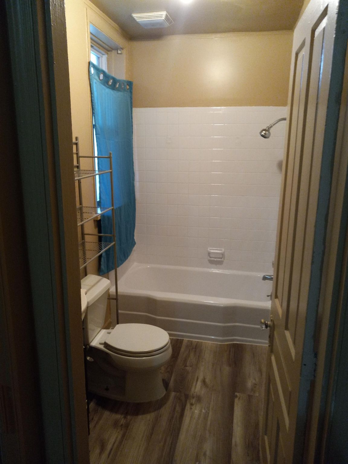 105 W Louther St, Carlisle, PA 17013 - See Est. Value, Schools & More