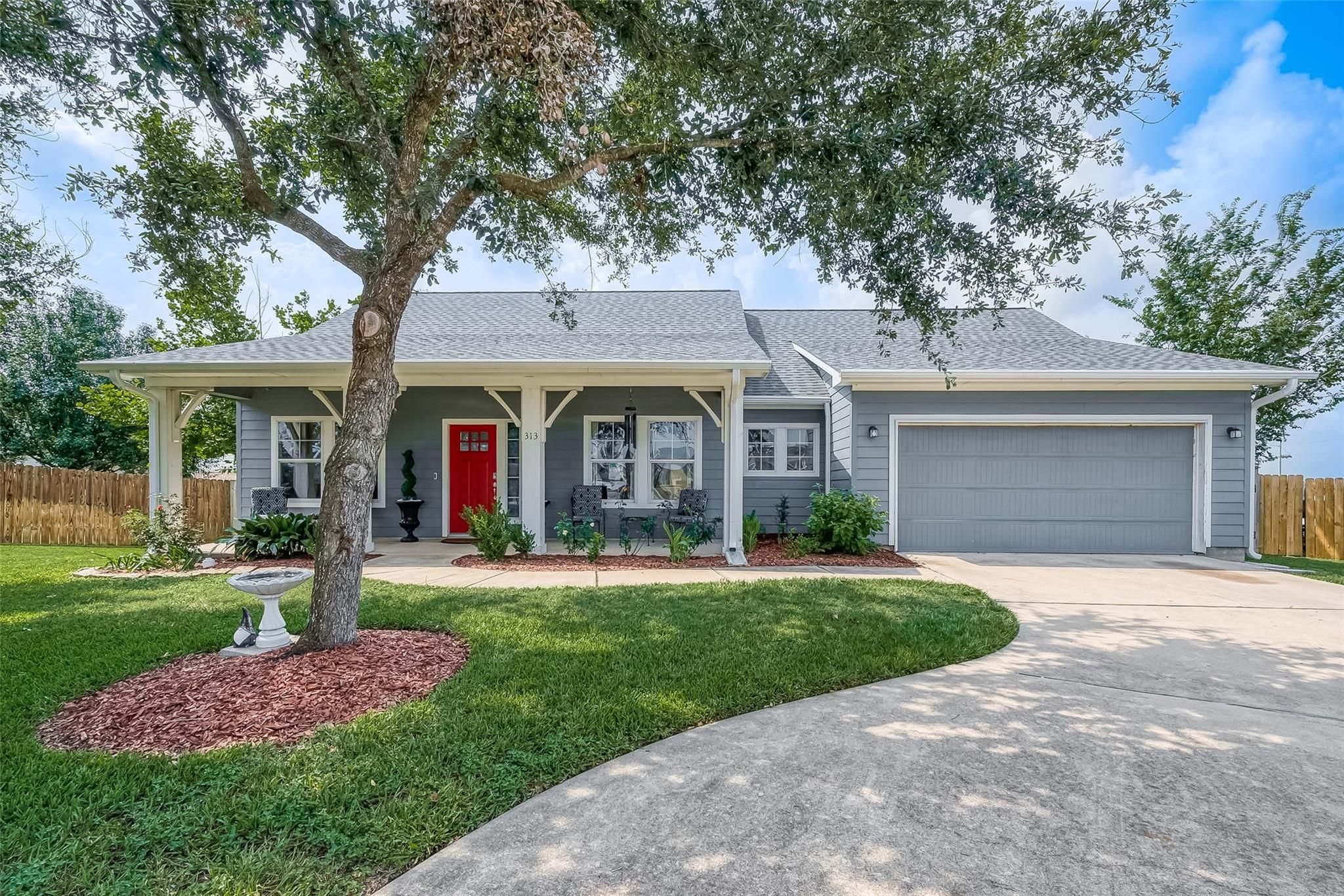 313 Regal Ct, Bellville, TX 77418 | MLS# 78196635 | Trulia