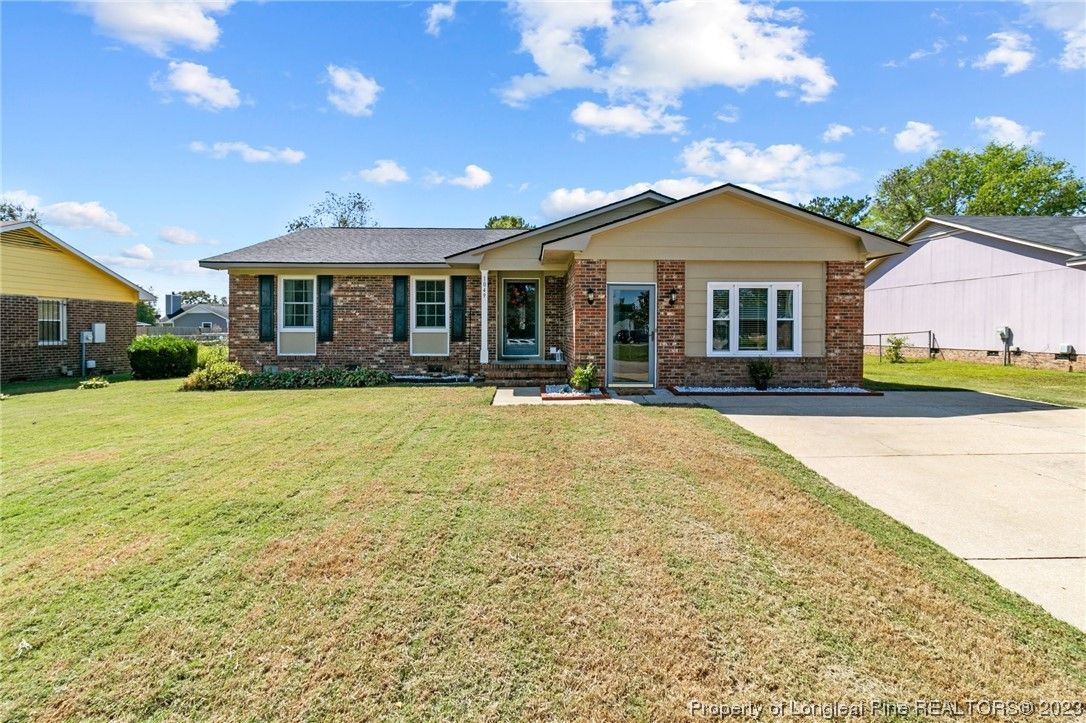 1049 Glen Reilly Dr, Fayetteville, NC 28314 - See Est. Value, Schools ...