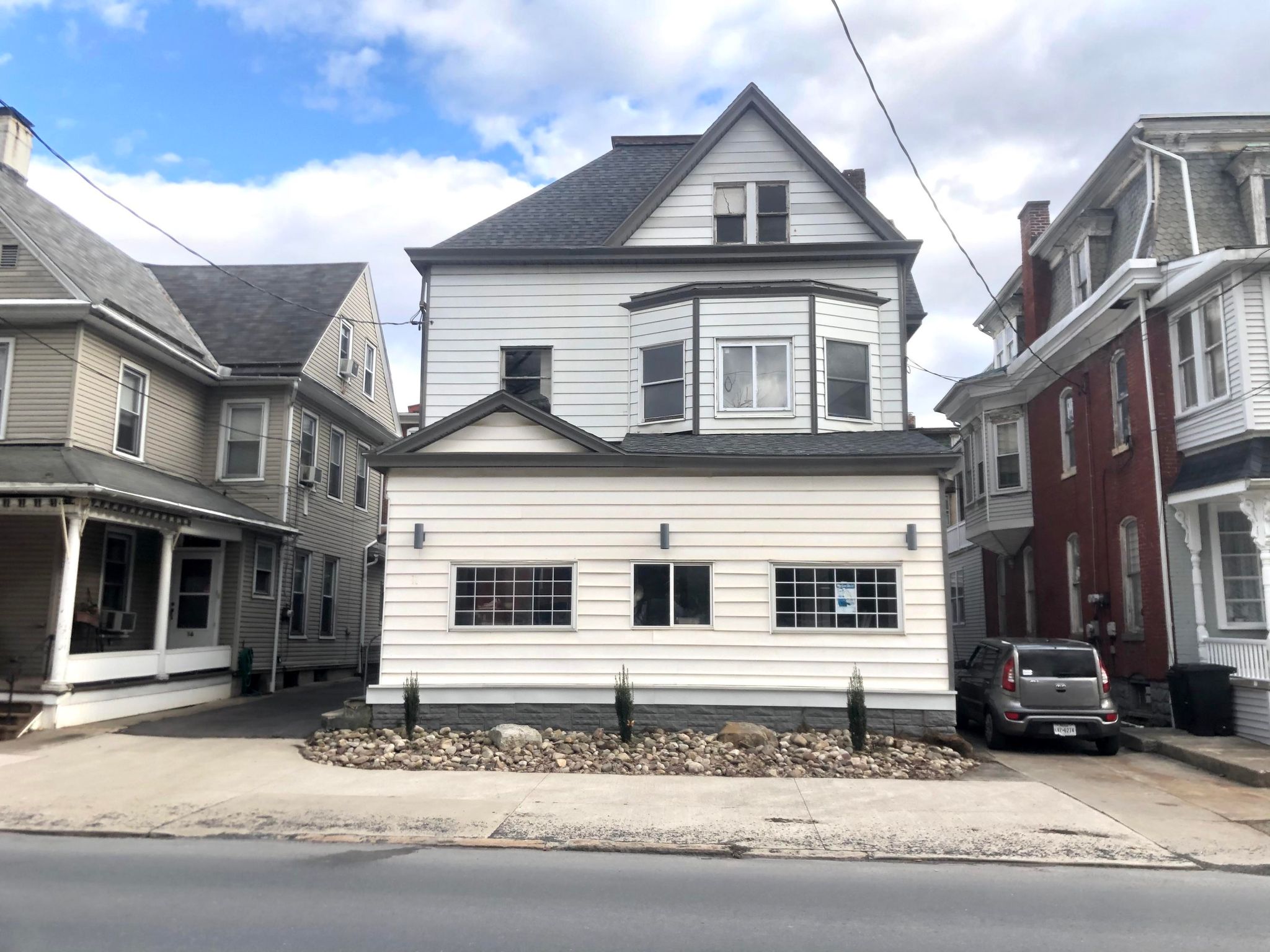 22 W Lincoln St, Shamokin, PA 17872 | Trulia